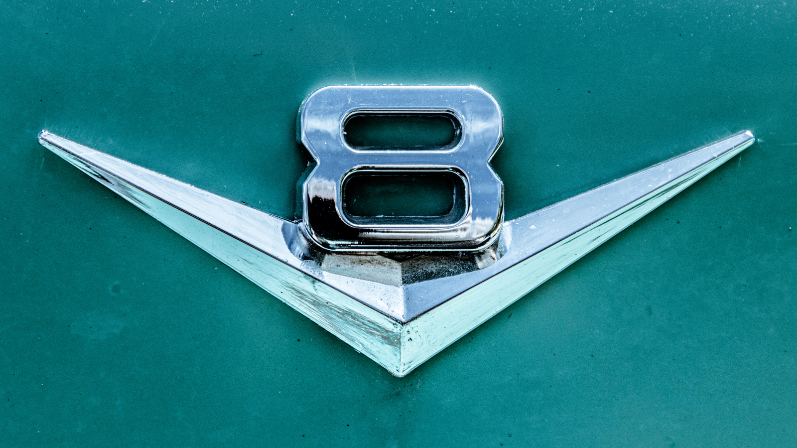 How A V8 Car Engine Actually Works